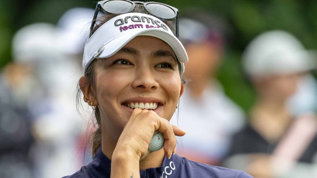Alison Lee Aims for First LPGA Victory Just Months After Welcoming Son - Daily Duffer